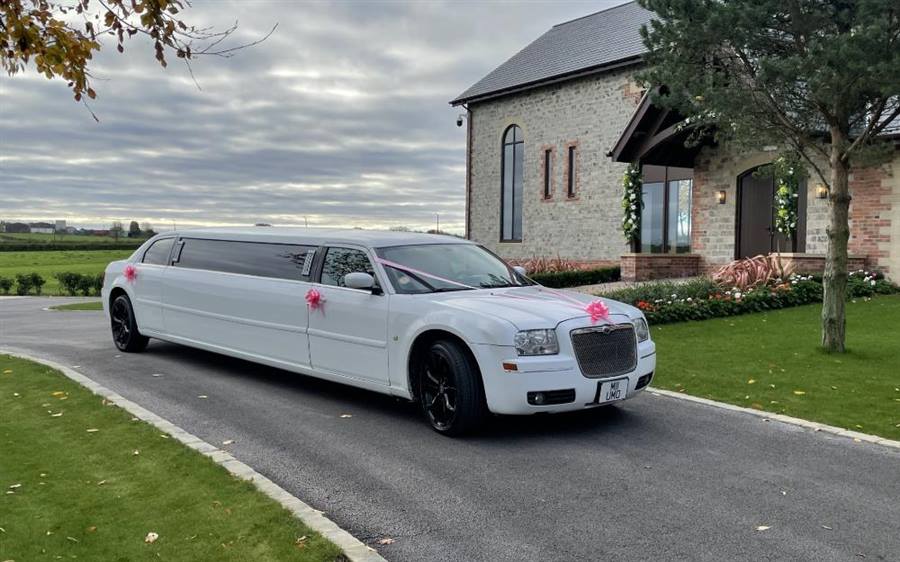 Blog Real Weddings - Classic & Modern Wedding Car Hire Blog Real Weddings